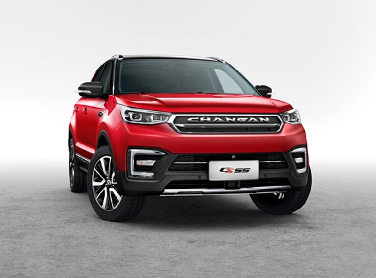 Changan presenta su nuevo SUV CS55 - Acelerando