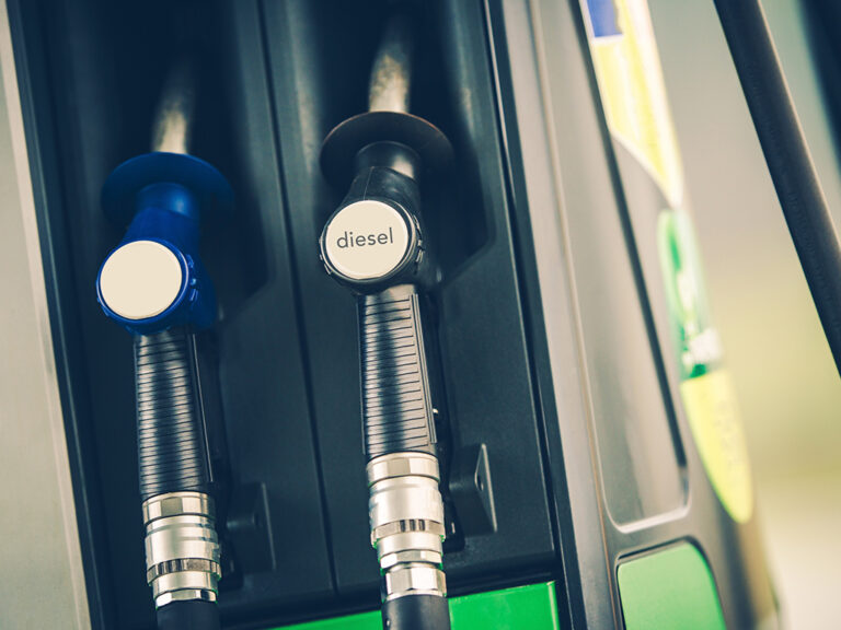 El diésel subió nuevamente de precio en enero - Acelerando